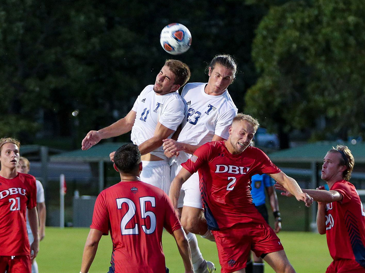 Simonini's goal and defensive effort push Patriots to win - Texas Sports